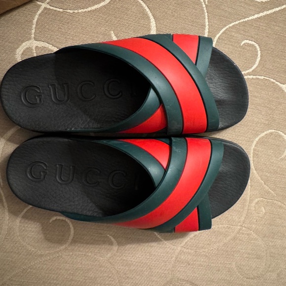 Gucci | Shoes | Authentic Gucci Rubber Web Criss Cross Slide Sandals In ...